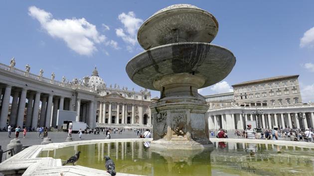Vatican turns off fountains amid drought in Rome | World News