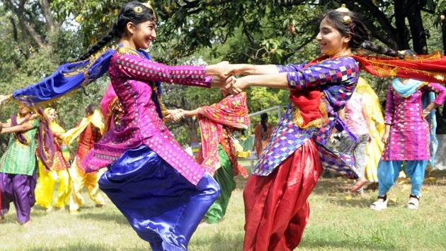 Photos: Teej celebrated across Punjab and Haryana | Hindustan Times