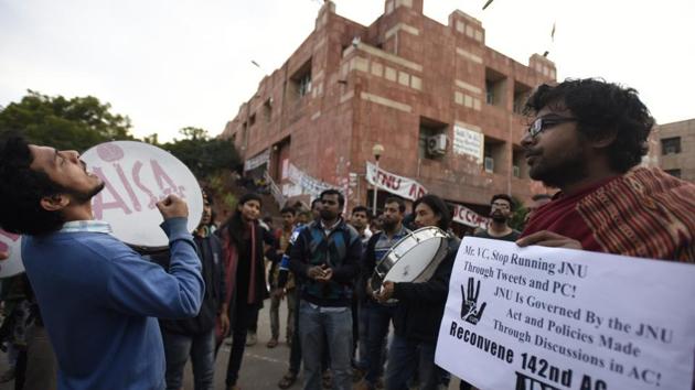 JNU students’ union president refuses to pay fine, may not be allowed ...