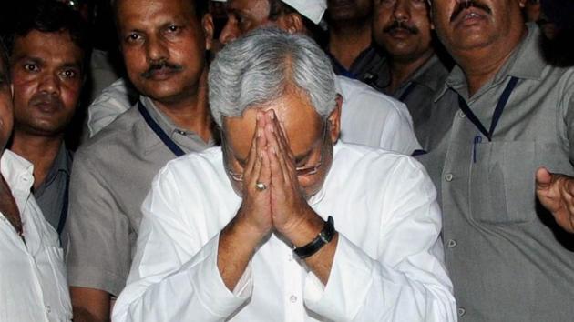 Nitish Asanas to Sultan of Swing: Tweets that beat Bihar CM at his own ...