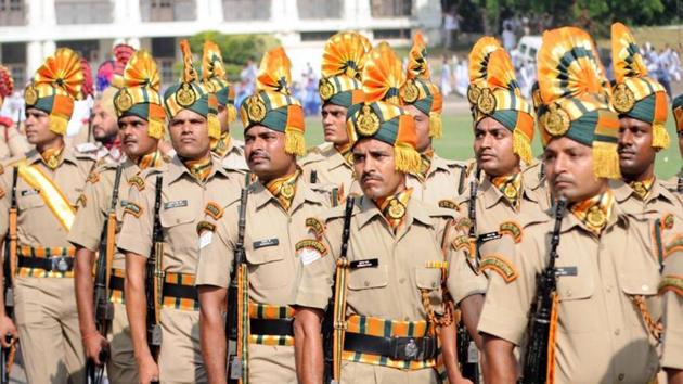 16 ITBP personnel awarded President’s police medals on eve of ...