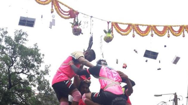 Independence Day celebration, lower cash prizes hit dahi handi ...
