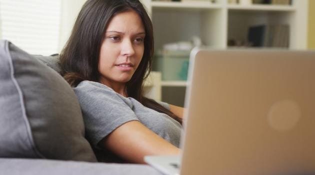 Binge-watchers, take note. You are at risk of insomnia and chronic ...