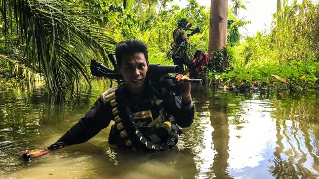 Largest Muslim rebel group in Philippines sounds alarm on IS | World News