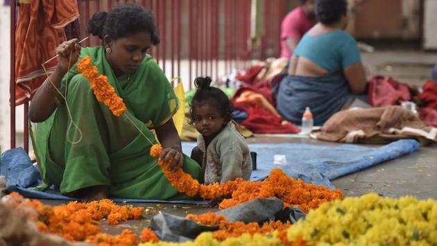 Photos: Bengaluru’s K.R market runs on flower power | Hindustan Times
