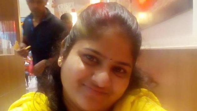Mumbai woman disappears as husband watches across flooded road, body ...