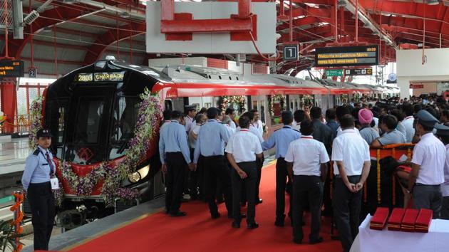 Photos: Lucknow Metro rolls out, public avails services on Day 1 ...