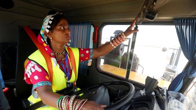 Photos: Pakistan’s women truck drivers beat the dust, empower ...