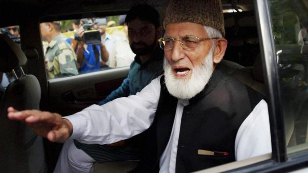 Kashmir: Hardliner Geelani asks India, Pak to observe restraint along ...