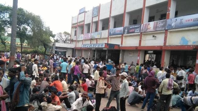 With no work post-floods in northeast Bihar, migrant labourers are ...