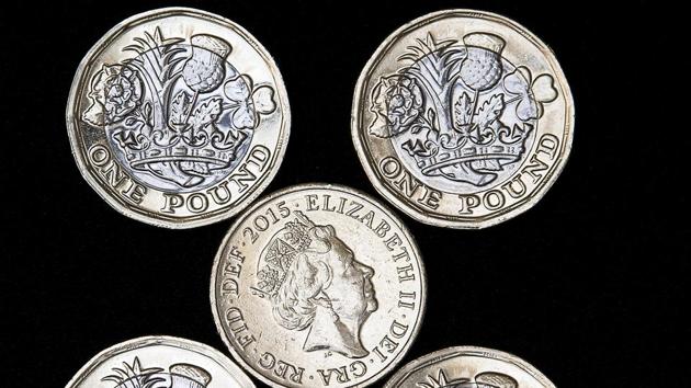 Race to spend old £1 coins as UK’s demonetisation deadline hours away ...