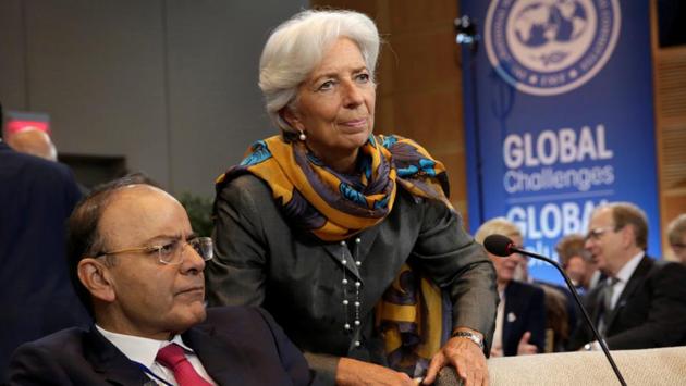 Indians on H-1B visas are not illegal immigrants, Jaitley tells US ...