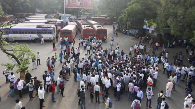 Maharashtra State Transport bus strike: Private buses running full ...