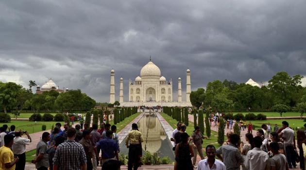 Bomb threat at Taj Mahal, turns out to be hoax | India News