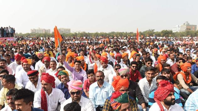 Padmavati: Protests in Gujarat, outside Sanjay Leela Bhansali’s Mumbai ...