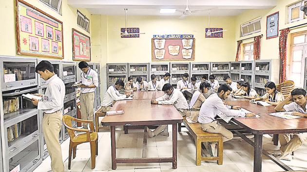 Students to get a taste of mock tests in Delhi schools | Hindustan Times