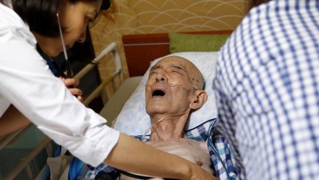 Photos: Japan’s dying elderly seek care at home | Hindustan Times