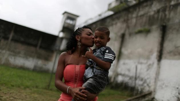 Photos: Beauty pageant for female inmates held in Brazil prison ...