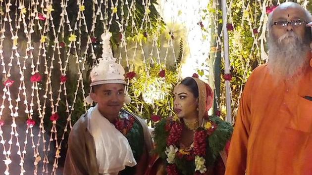 Sunil Chhetri marries Mohun Bagan legend Subrata Bhattacharya’s ...