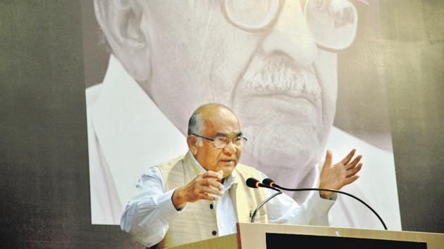 Former RBI governor Reddy sees GST, note-bank shocks lasting for two ...