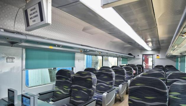 shatabdi express features