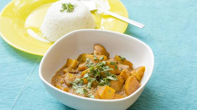 There’s more to Maharashtrian cuisine than Vada Pav. Here’s all you ...