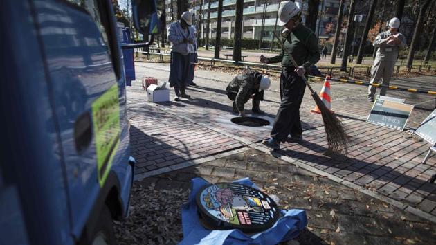 Photos: Manhole art on Japan’s sewers sparks new craze | Hindustan Times
