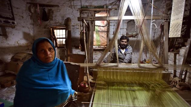 Photos: A silence looms over Varanasi’s famed textile weavers ...