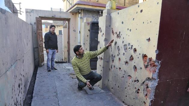 Civilian killed in Pakistan firing, death toll in border firing climbs ...