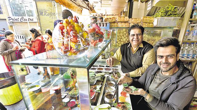 Prince Paan Corner: Masters in the art of making paan | Latest News Delhi