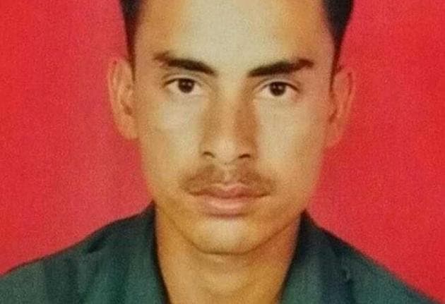 Indian Army soldier injured in Pakistan shelling dies | India News