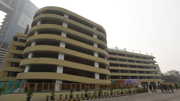 Two underpasses, Noida’s first multilevel car parking lot open to ...
