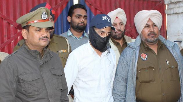 Fake IPS officer lands in police net, says he is influenced by south ...