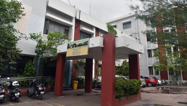 Nepal ‘premiere’ sets up FTII for global release of courses | Hindustan ...