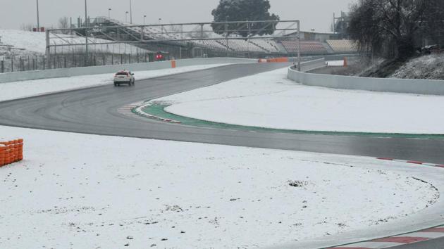 Formula One pre-season testing in Barcelona delayed due to snow ...