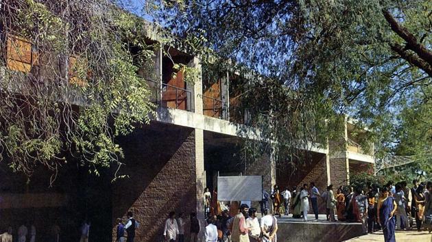 Photos: BV Doshi becomes first Indian architect to win Pritzker Prize ...