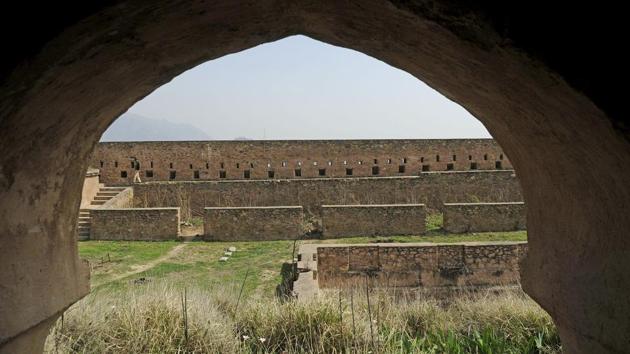 Photos: Kashmir’s Hari Parbat Fort to be centre of Srinagar city ...