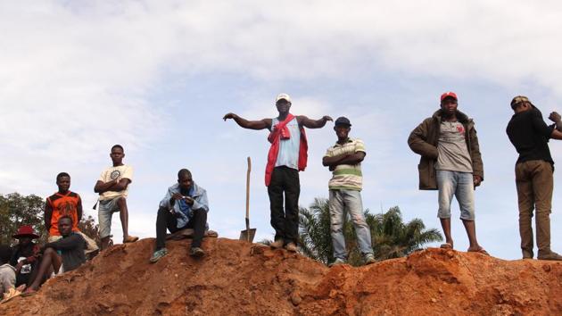 Photos: Congo races to fix artisanal mining problem against ‘blood ...