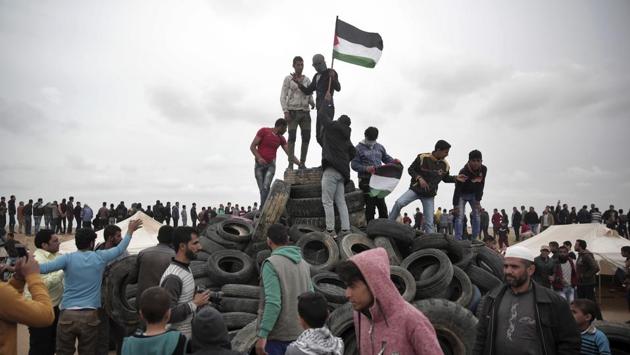 Photos: Great March of Return protests at Gaza-Israel border continue ...