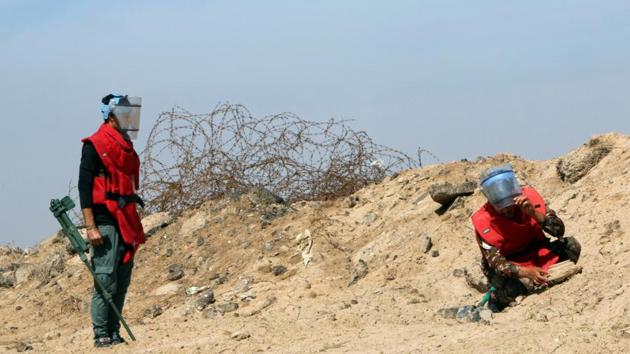 Photos: Al-Bitran, a village of amputees and minefields in Iraq ...