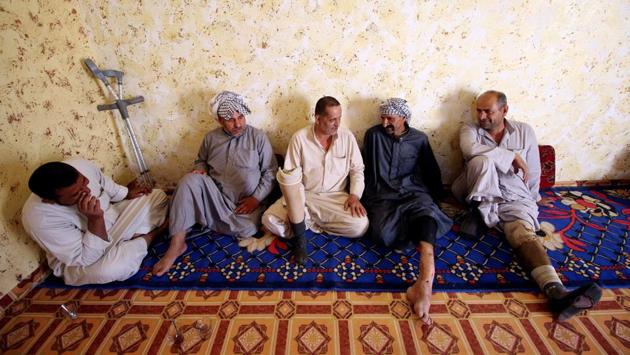 Photos: Al-Bitran, a village of amputees and minefields in Iraq ...