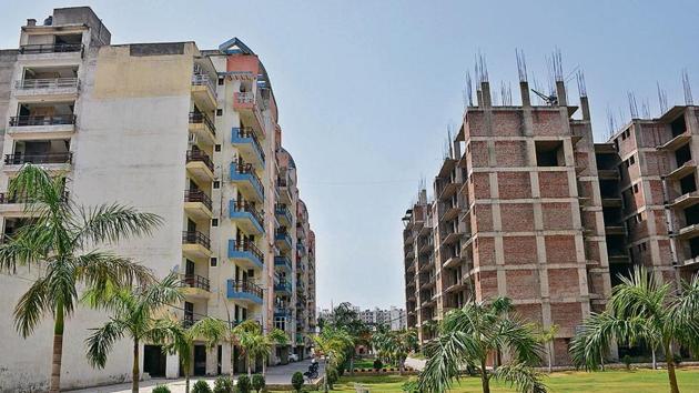 Building a mess: Illegal is legal in Zirakpur | Hindustan Times