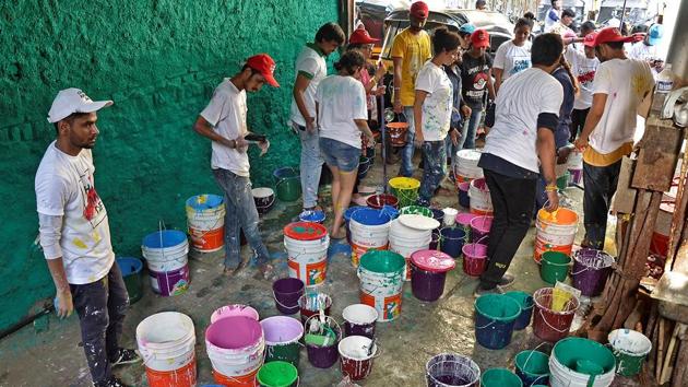 Colour Me Bright: Mumbai slums get a facelift | Hindustan Times