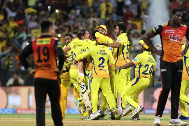Chennai Super Kings paint Wankhede Stadium yellow with glitzy ...
