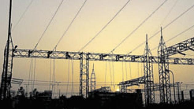 Maharashtra electricity regulator concludes hearing on RInfra-Adani ...