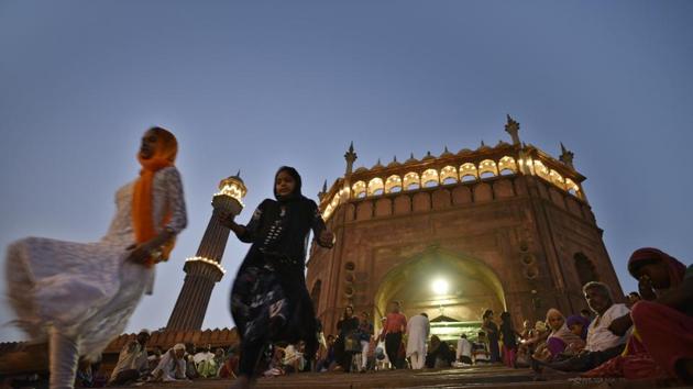 Photos: Eid al-Fitr marks the end of Ramzan with a day of celebrations ...