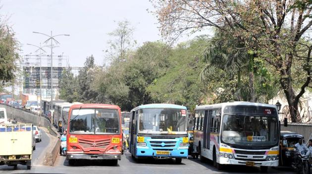 PMPML hires 73 new bus drivers, likely to induct 200 more | Hindustan Times