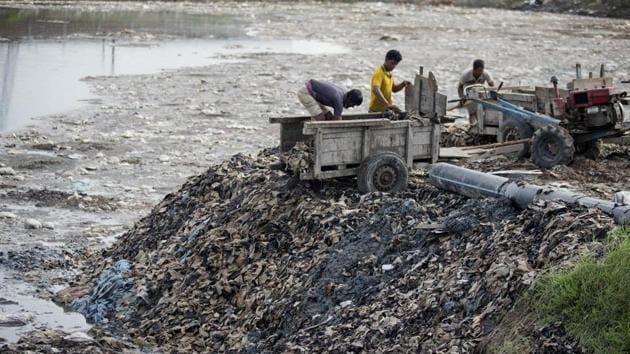 Photos: Bangladesh’s toxic tanneries are polluting again at relocated ...