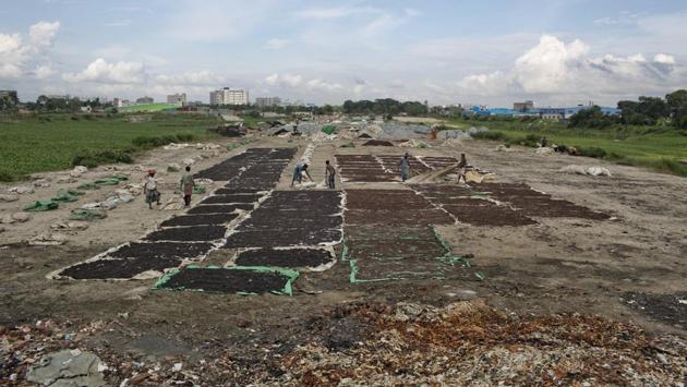 Photos: Bangladesh’s toxic tanneries are polluting again at relocated ...