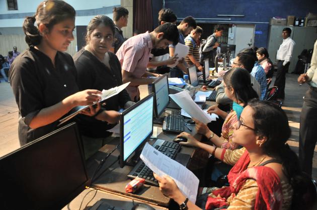 Over 50,000 Pune students await admissions to first year junior college ...